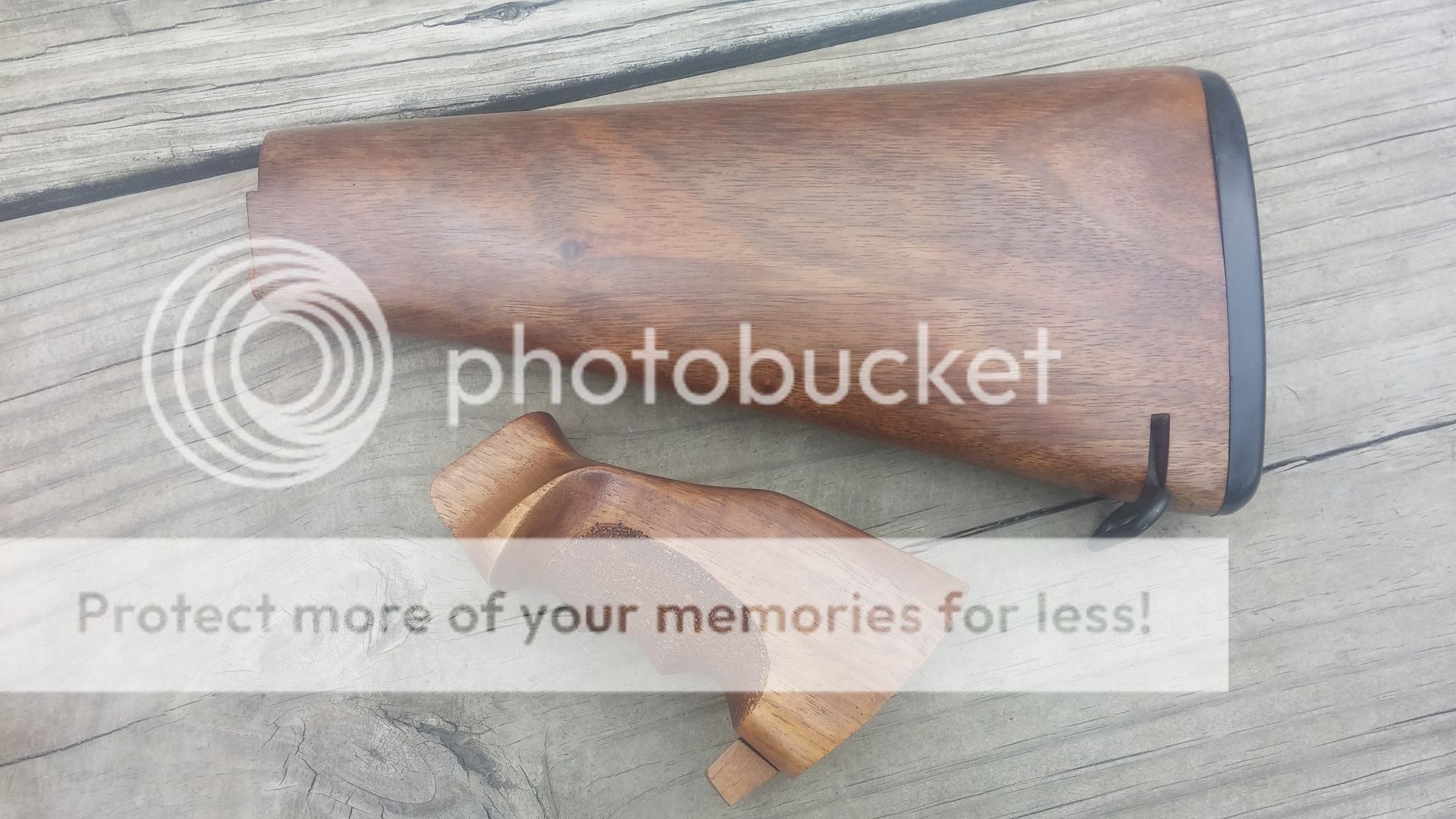 WTS Beautiful Walnut AR15 A2 Stock and Adjustable Target Grip - AR15.COM